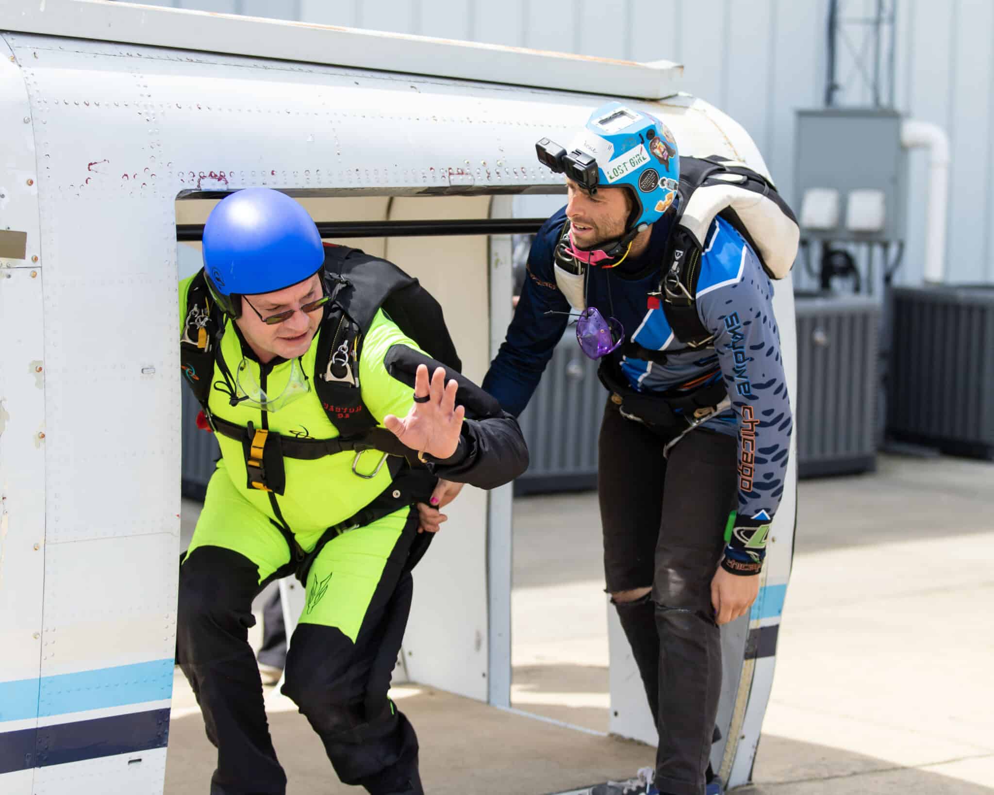 Looking for a “Skydive Near Me”? Why Skydivers Choose Skydive Chicago - Skydive Chicago